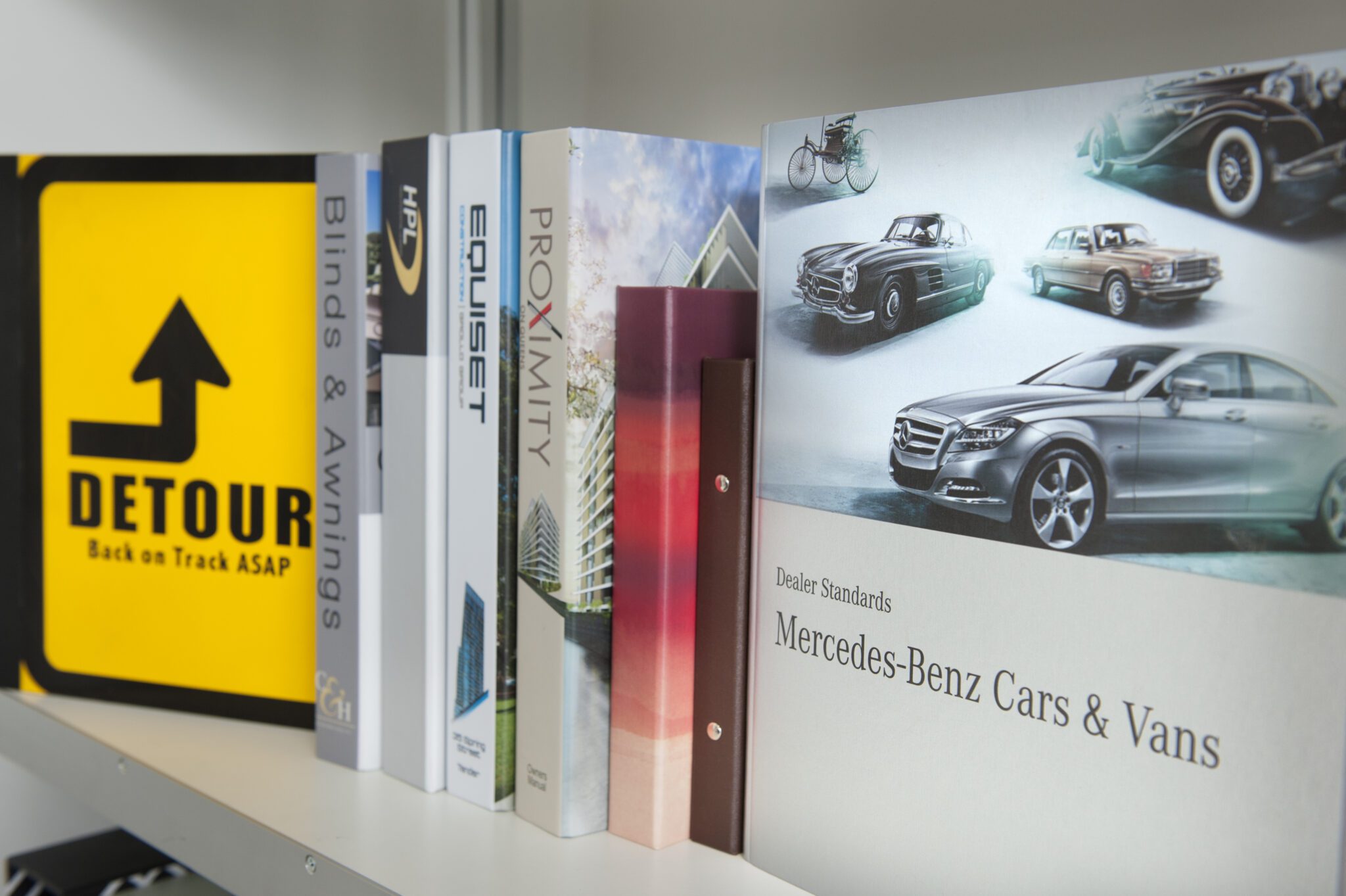 Custom Business Presentation Portfolios | Corporate Presentation Folders